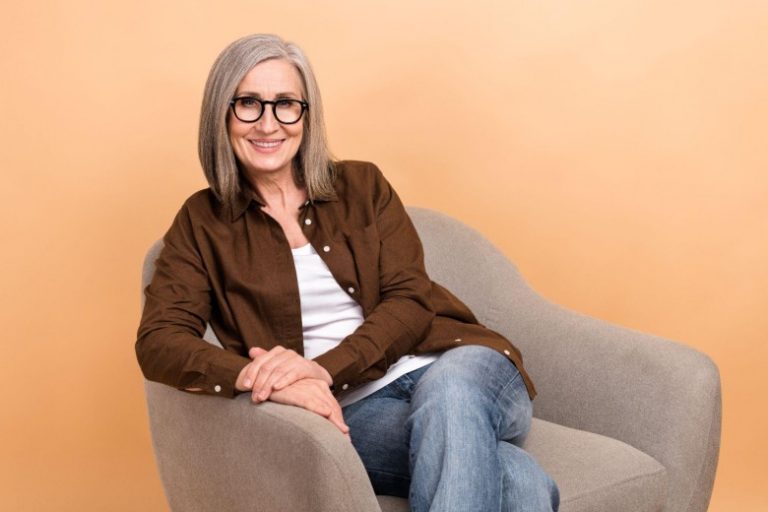 The Ultimate Guide to Subject Matter Expert Interviews (+ Sample Questions)